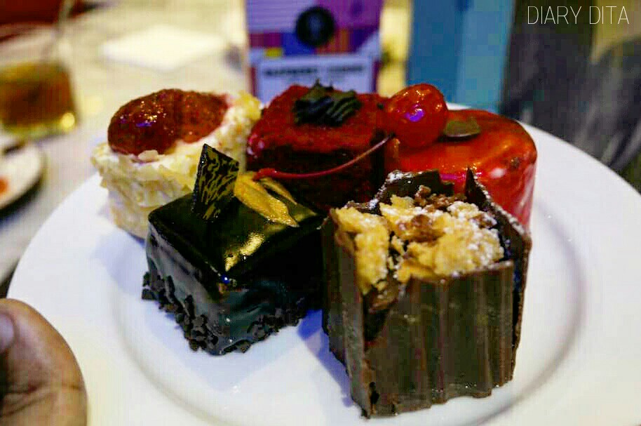 Cicip menu baru dari Almond Tree Cakes & Pastries - Diary Dita