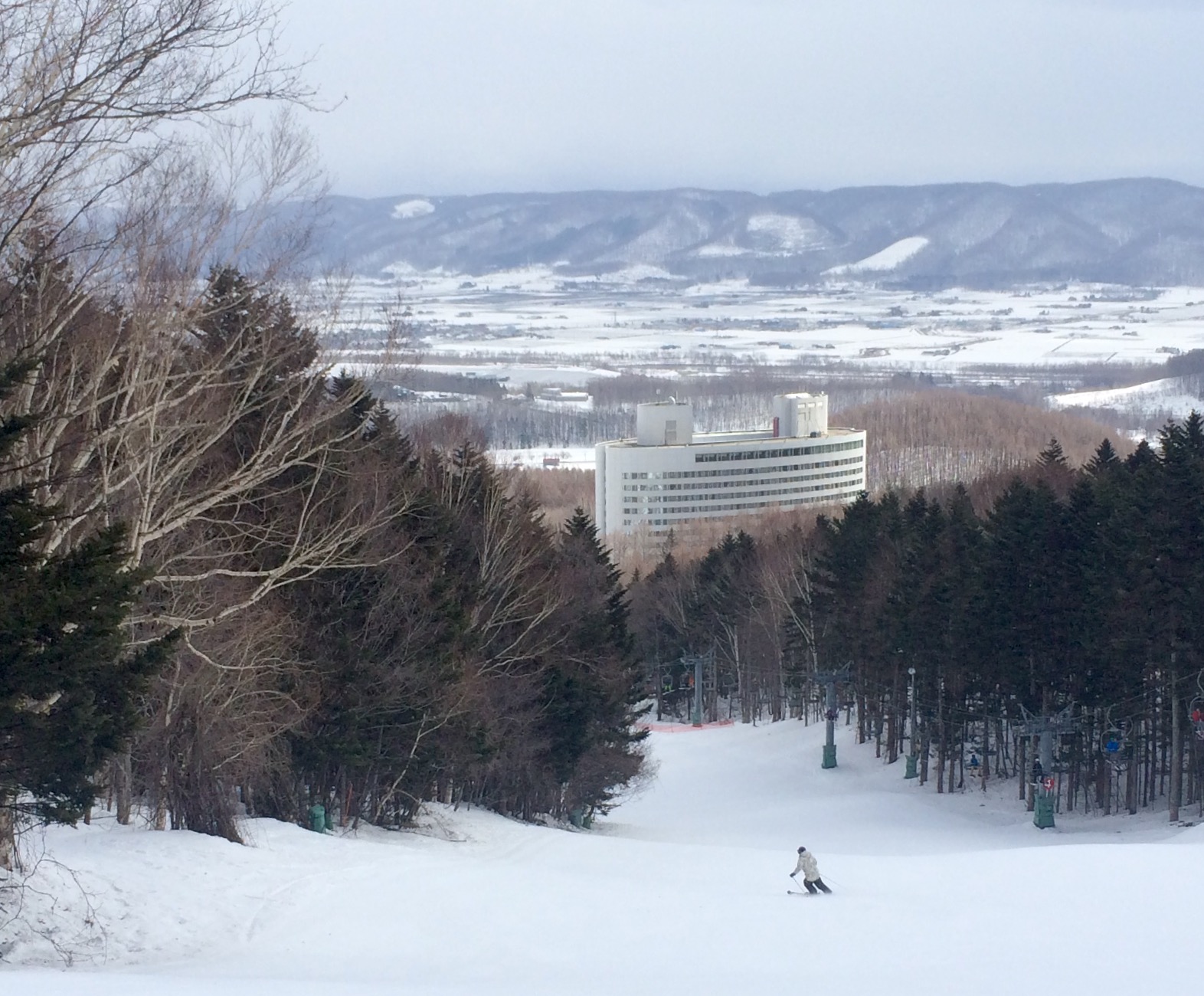 Skiing in Hokkaido: Furano Ski Resort (富良野) - Vikingess Voyages