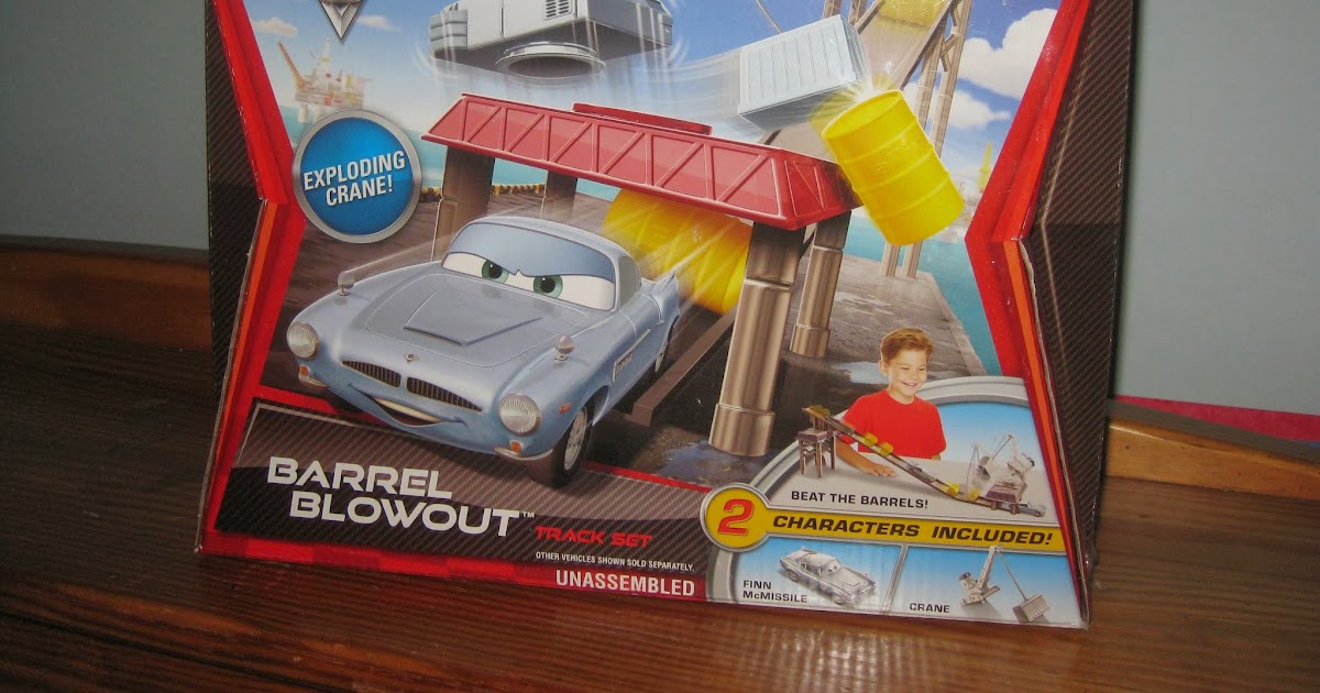 Dan the Pixar Fan: Cars 2: Barrel Blowout Track Set
