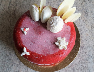La Folle Gourmande: Entremet pistache framboise