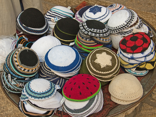 CULTURA HEBRAICA: KIPÁ ( כיפה): POR QUE COBRIR A CABEÇA DOS HOMENS?