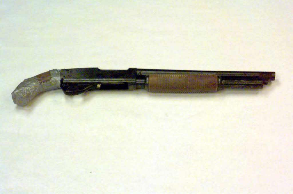 Instituto Columbine: Armas y equipo