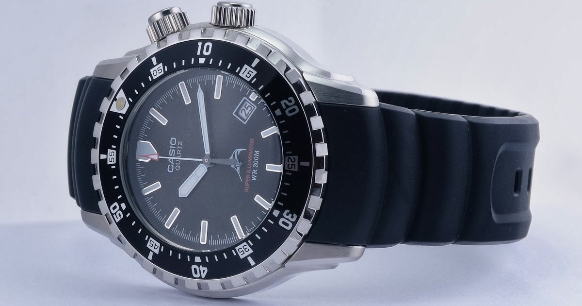 The Nautical Photographer: Casio Diver's Super Illuminator