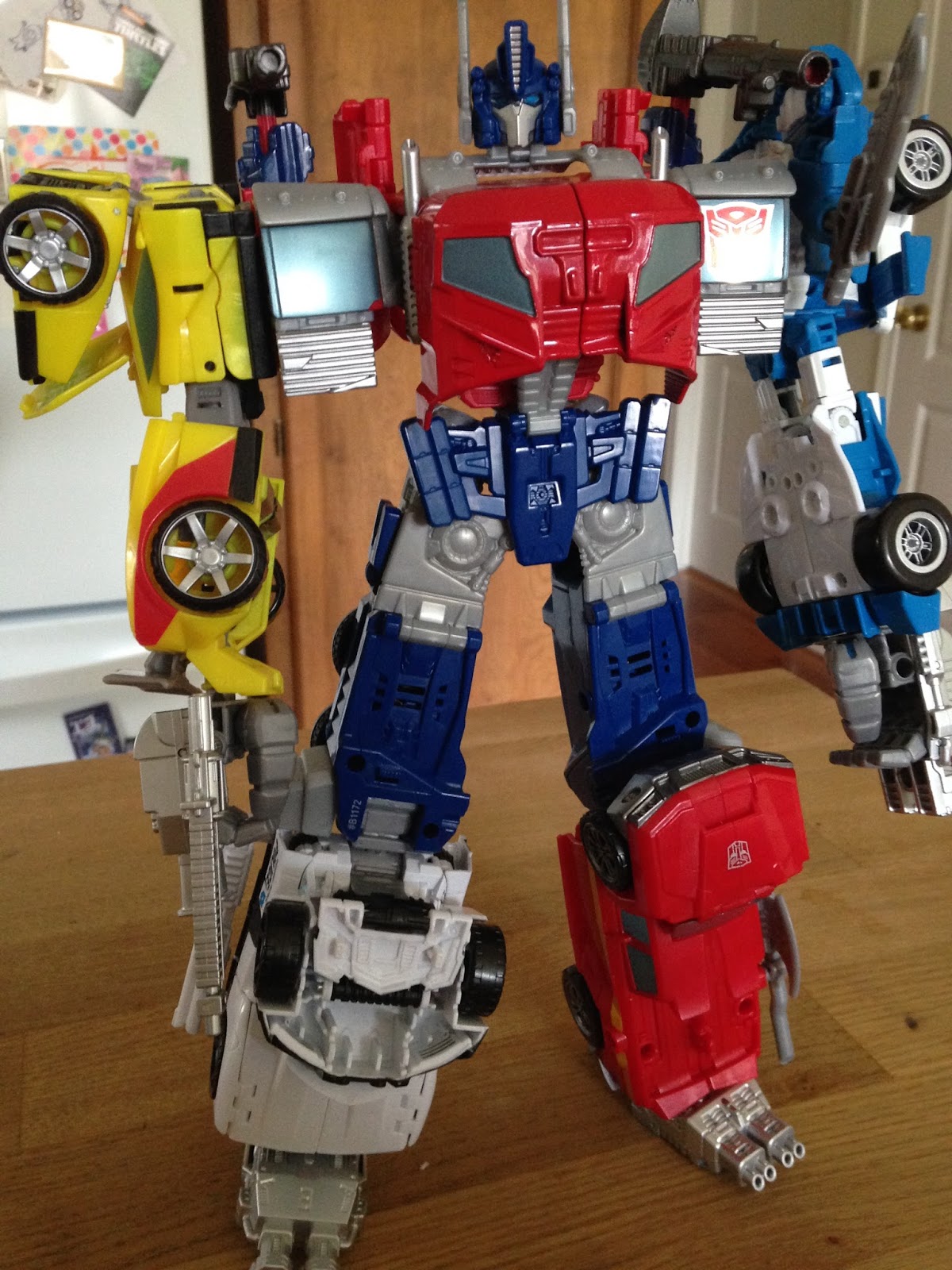 Adrian Mallabo: Transformers Combiner Wars G1 Autobots