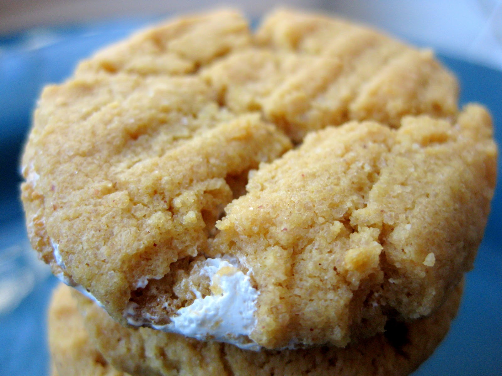 This Gluten-free Life : Flourless Fluffer Nutter Cookies