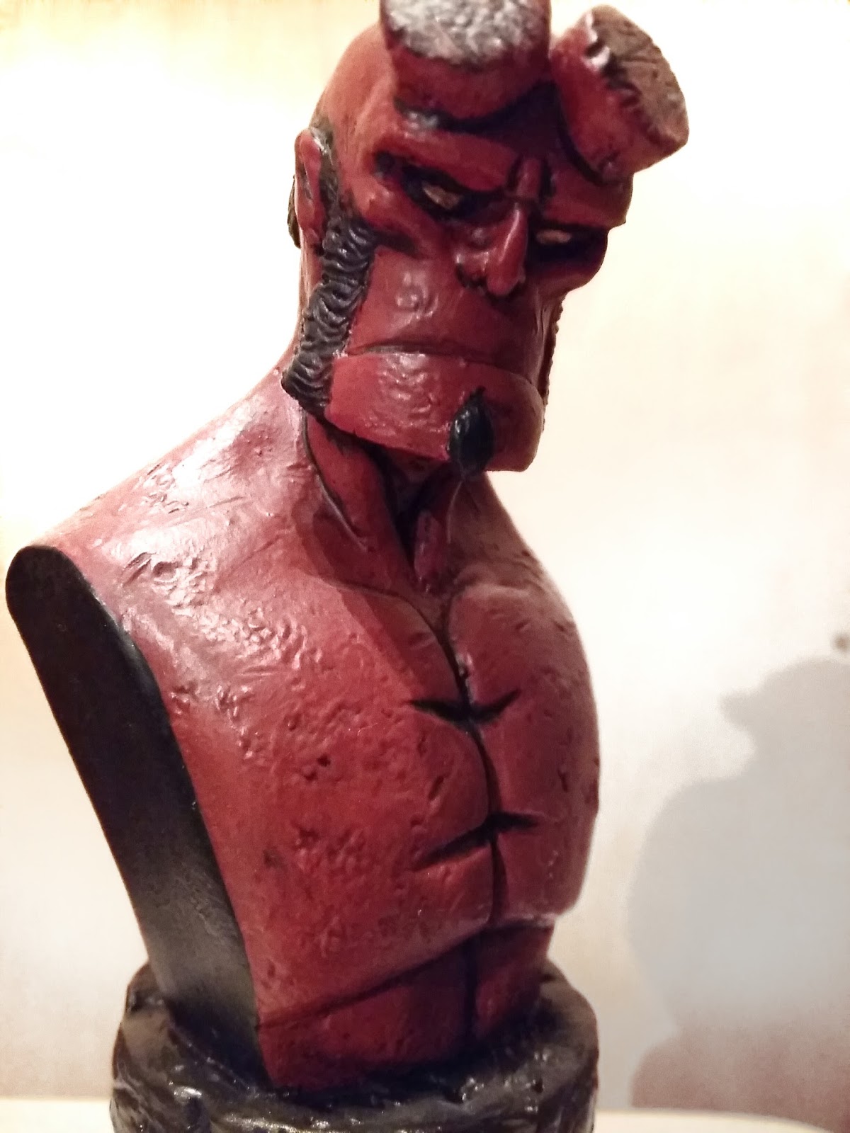Matias Carrizo: Hellboy bust 1/6 scale