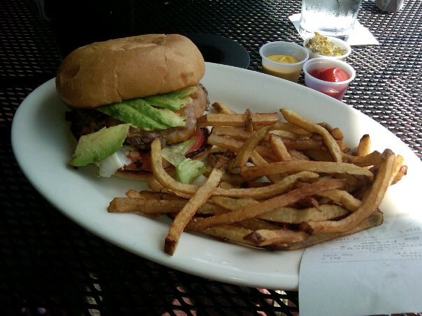 Burger Recon: RECON: FLAT PATTIES