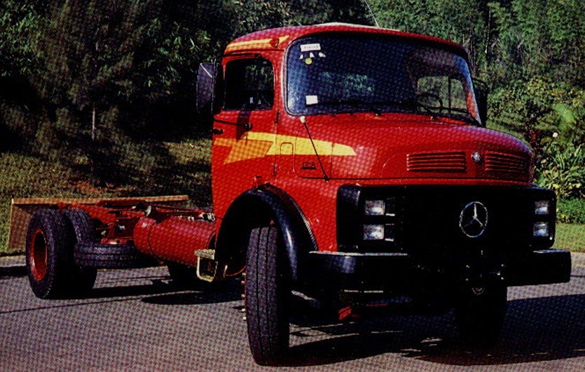ACERVO DE UTILIDADES: A HISTÓRIA DO MERCEDES-BENZ 1318