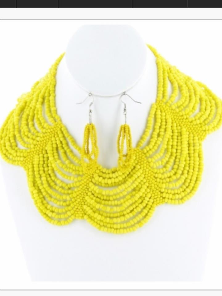 Lisa Mende Design: Thursday Trend Alert- Polka Dots & We Have A Winner!