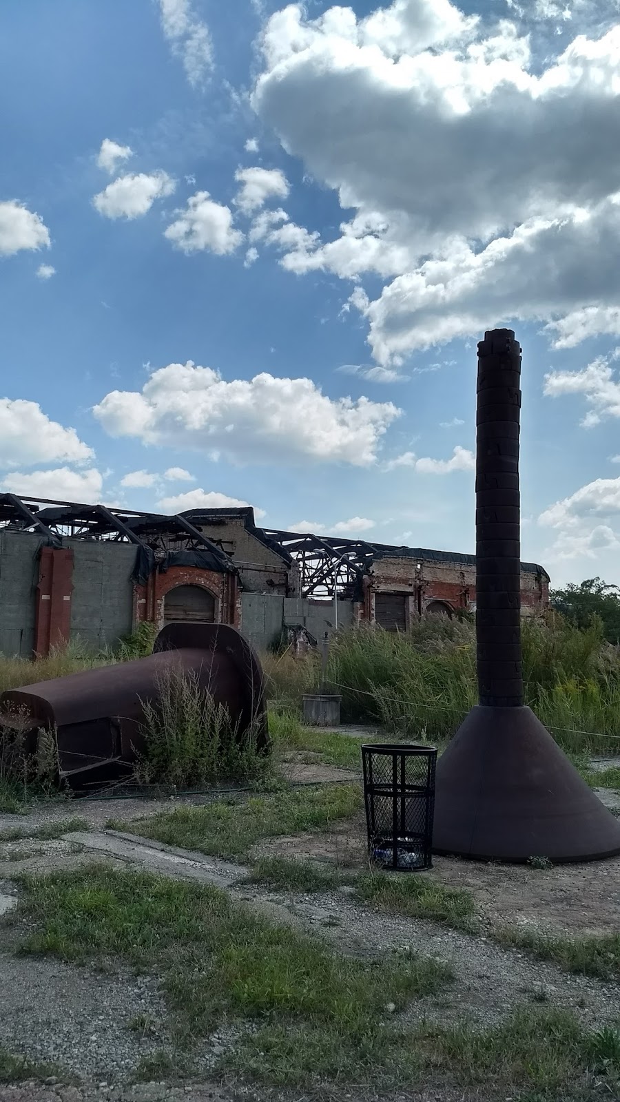 Metrolingua: Pullman factory before the restoration/rehab