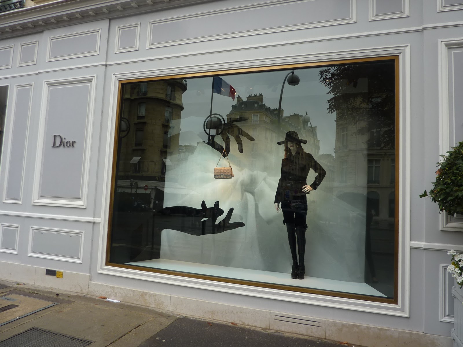 Window shopping designer heaven... - Italian Allure Travel