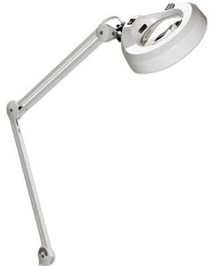 Lice vs Dandruff: Head Lice Prevention Tips