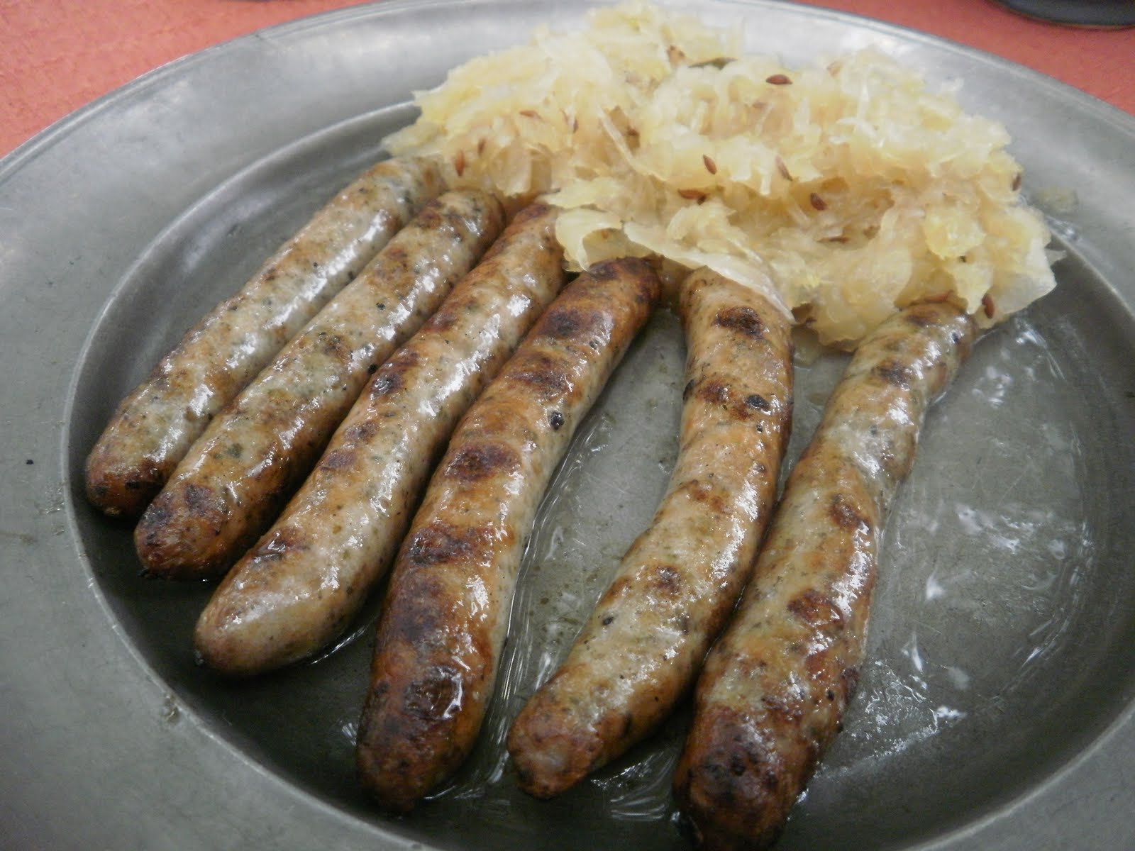 Love to Eat: Bratwursthäusle, the Nürnberger by Nuremberg