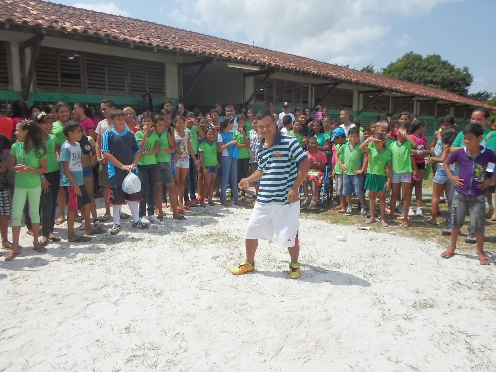 Escola São Pedro - Paracuri I - Icoaraci: novembro 2013