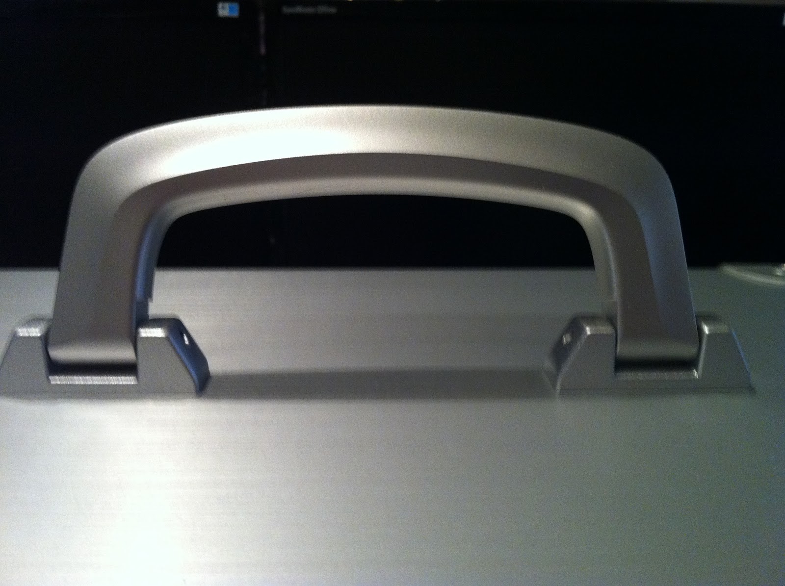 The Good Geek: Lian Li TU200 Build