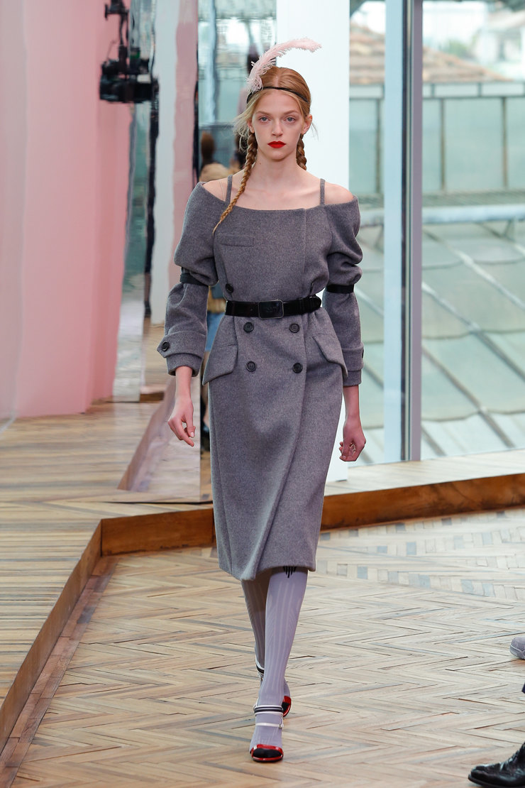 Runway : Prada Shows Resort 2018 Collection in Milan | Cool Chic Style ...