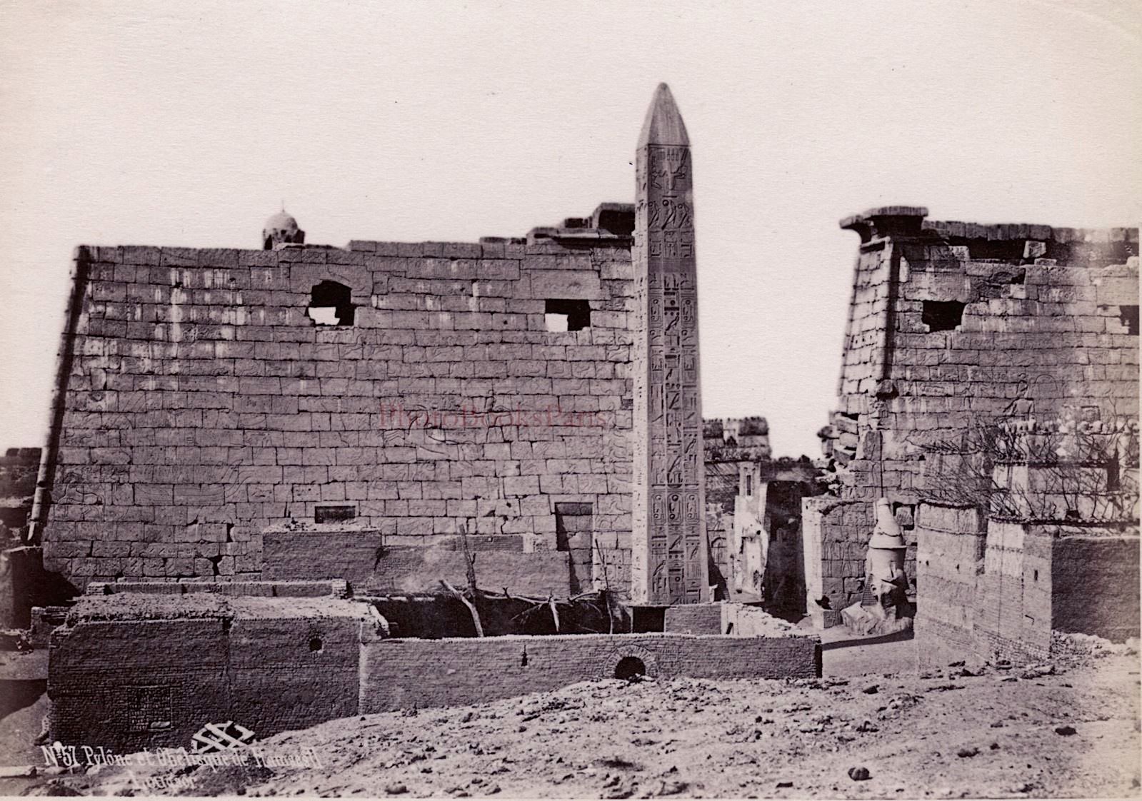 L'Égypte entre guillemets: Description du temple de Louqsor, par ...