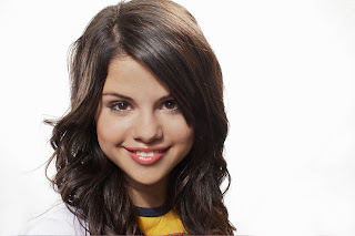 HQ Images 4 U: Selena Gomez - Michael Sharkey Photoshoot 2008 for ...
