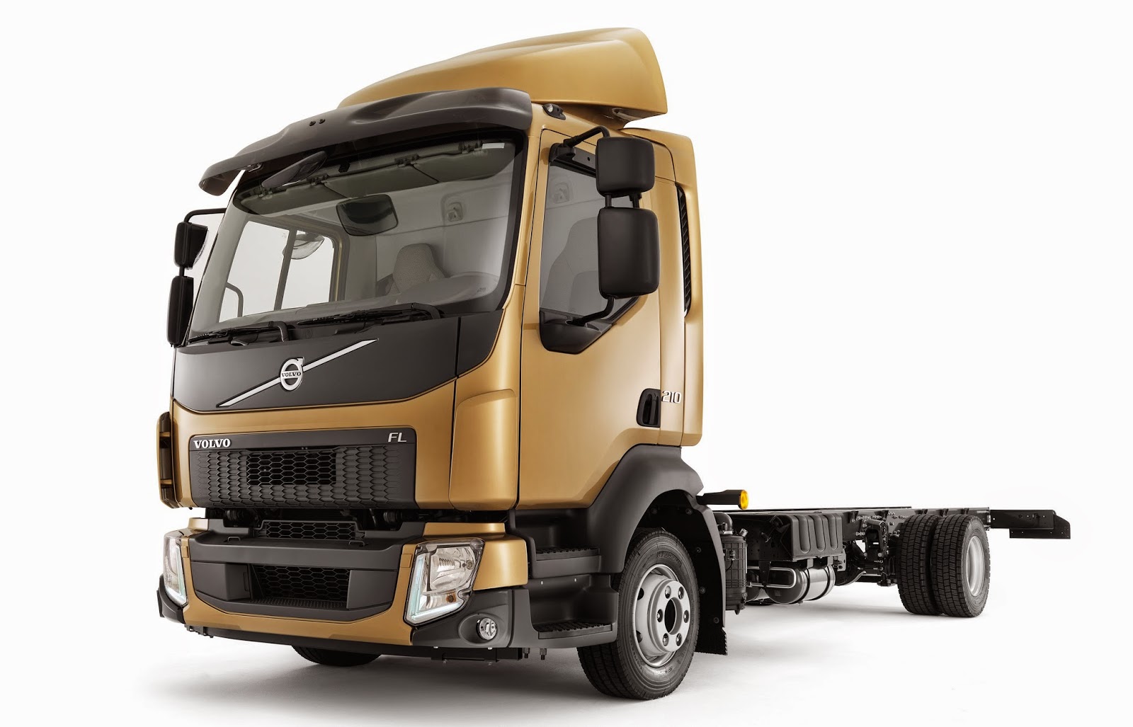 Volvo FL está mais leve