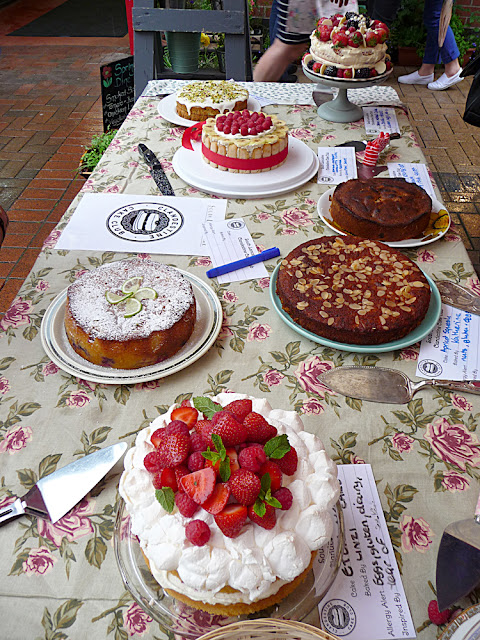 Lancashire Food: Market Fresh - Cakes from a Country Kitchen at Bees ...