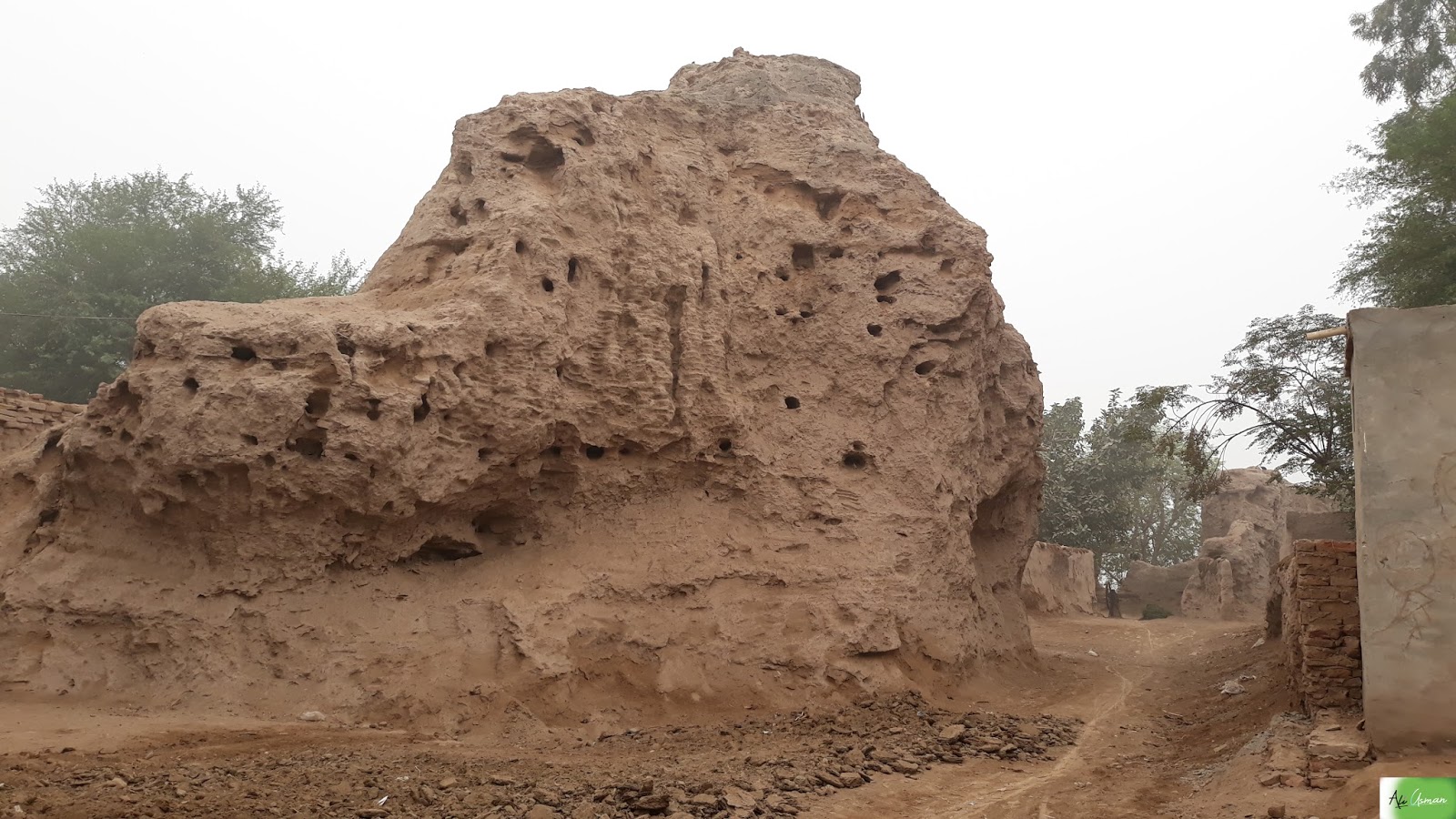 Ali Usman Baig : Tulamba the forgotten Archeological Site