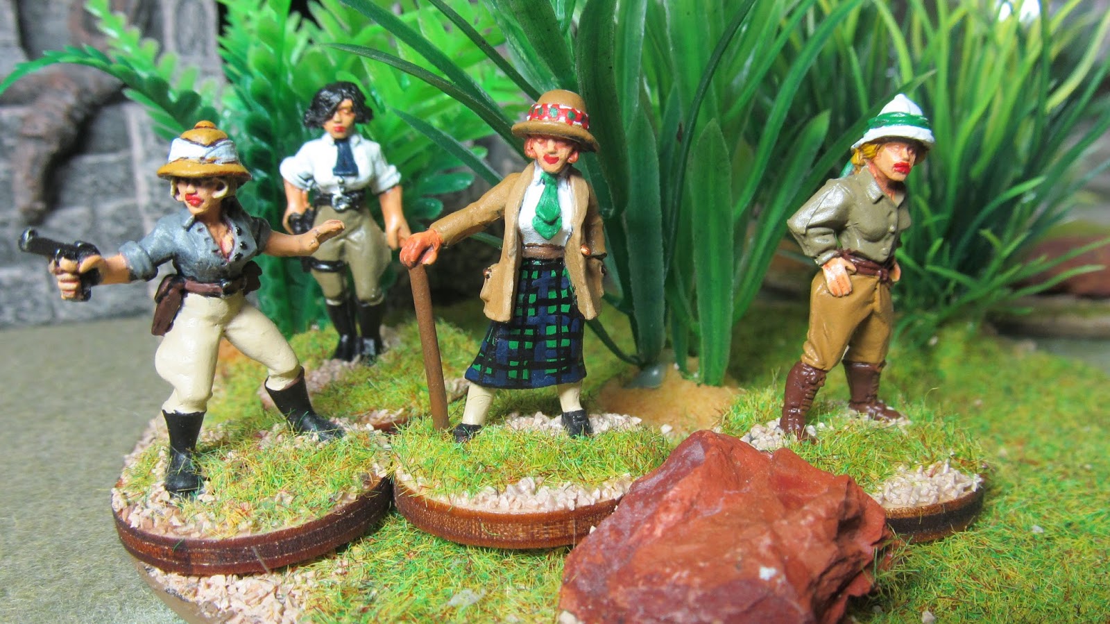 [TMP] "28mm Colonial Women of Adventure Expedition" Topic