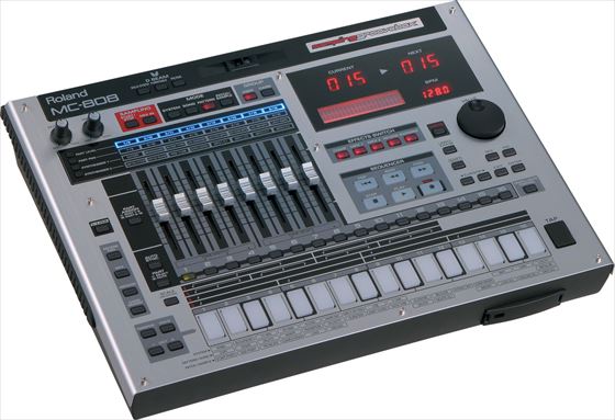 Time Tripper: 目指せピコ太郎！ レトロ・シンセと戯れる「Roland JX-305」