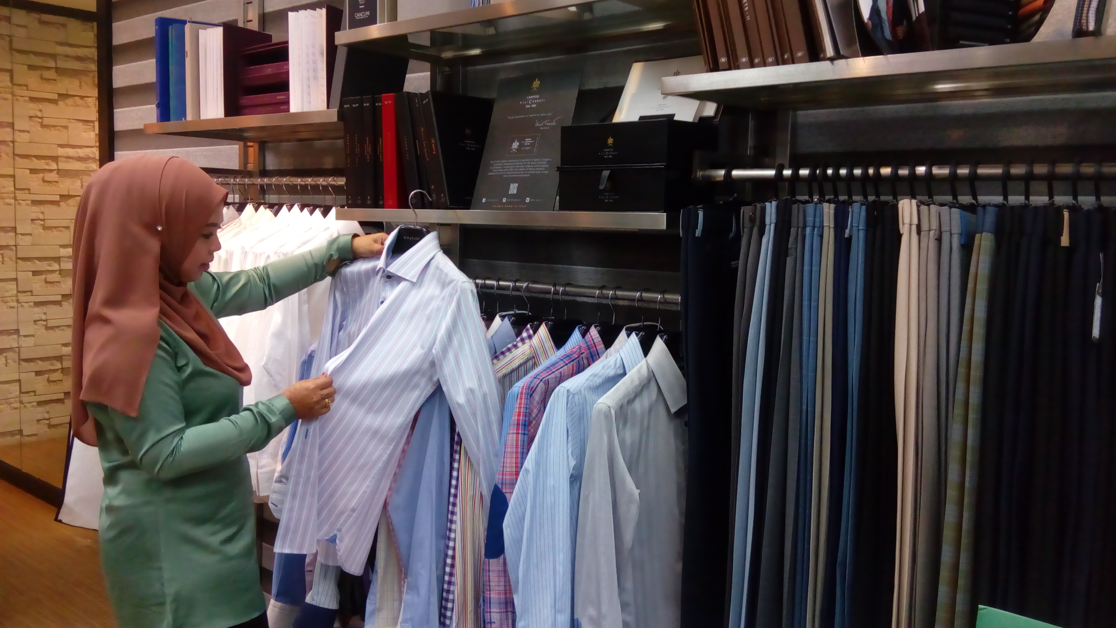 Jenis Dan Etika Suit Yang Perlu Lelaki Tahu Dikongsikan Oleh Founder de ...