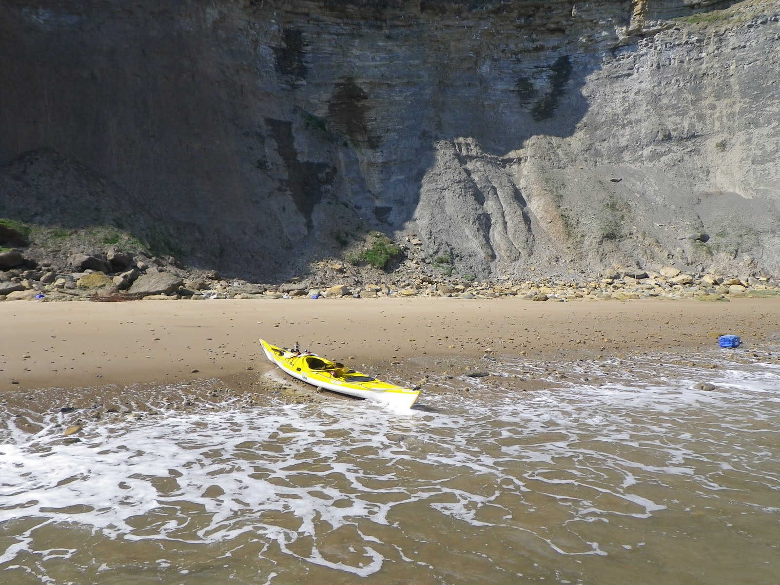 solo circumnavigation of Skye by sea kayak, paragliding, caving ...