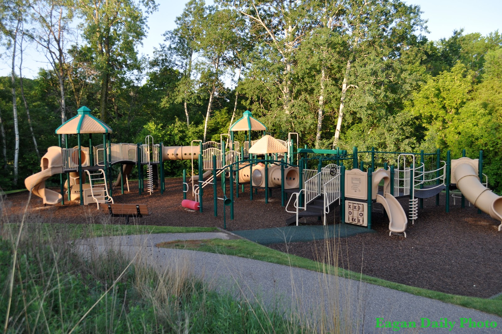 Eagan Daily Photo: April 2013