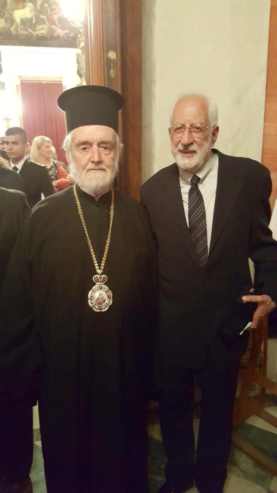 Ιδιωτική Οδός: Ο ΜΑΝΟΛΗΣ ΧΑΤΖΗΓΙΑΚΟΥΜΗΣ ΤΙΜΗΘΗΚΕ ΜΕ ΤΟ ΑΡΙΣΤΕΙΟ ...
