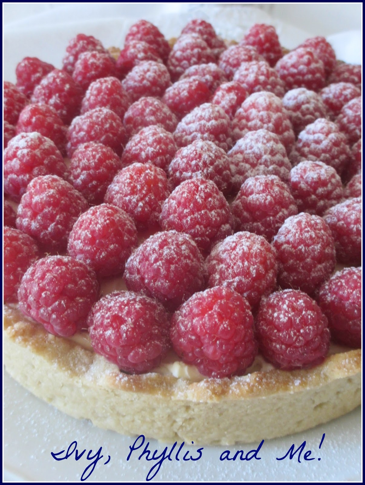 Ivy, Phyllis and Me!: RASPBERRY SUMMER DESSERT
