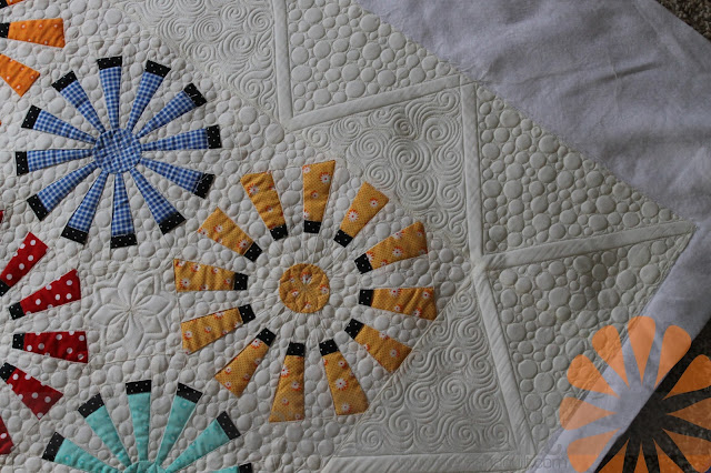 Piece N Quilt: Ferris Wheel Quilt - Custom Machine Quilting by Natalia ...