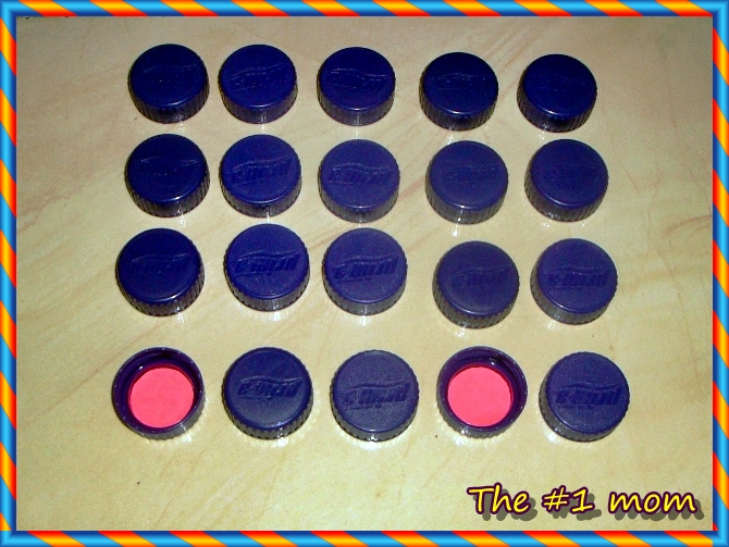 This Simple Mom Life: Homemade Toy: Bottle Caps Color match & Memory game