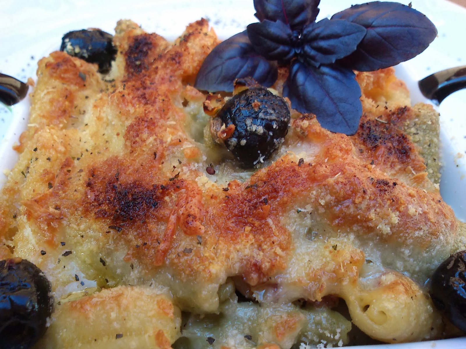 Un poquito de Nieves: PASTA DE CASTELLANE AL ARCOIRIS