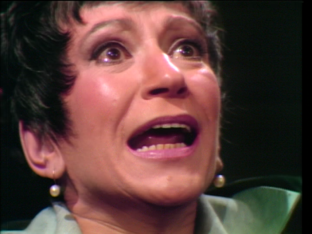 Shadows on the Wall: An Online Dark Shadows Fanzine: Divas of Darkness