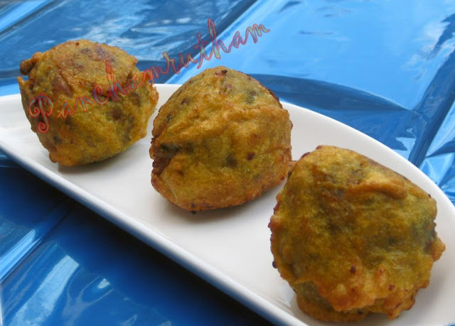! Recipes @ Panchamrutham: Modakam / Sukhiyan