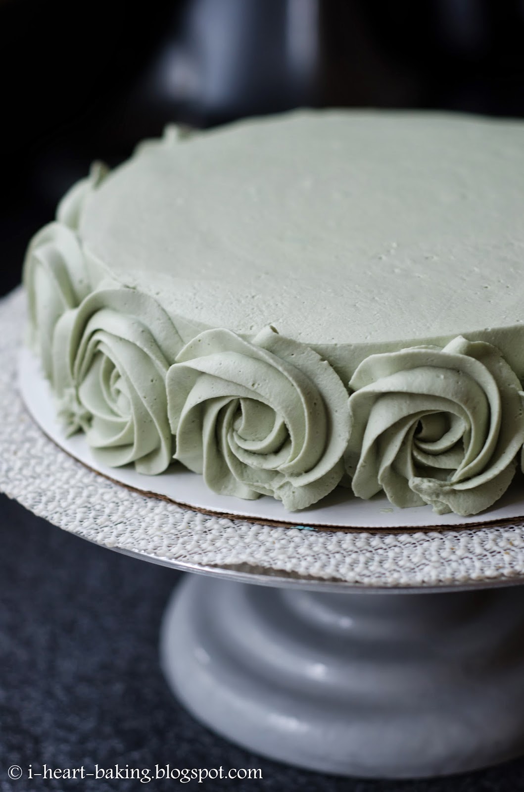i heart baking!: matcha green tea rose cake with whipped cream frosting