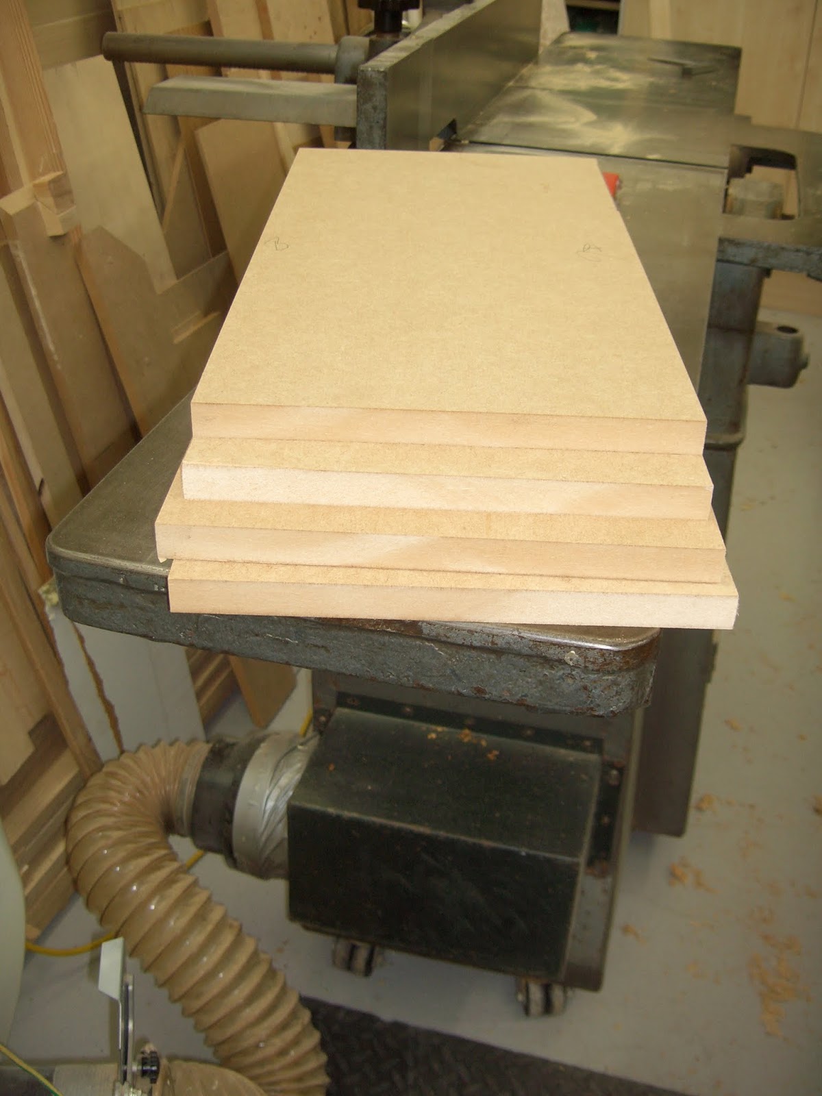 designer wood workshop: Shop made air filter