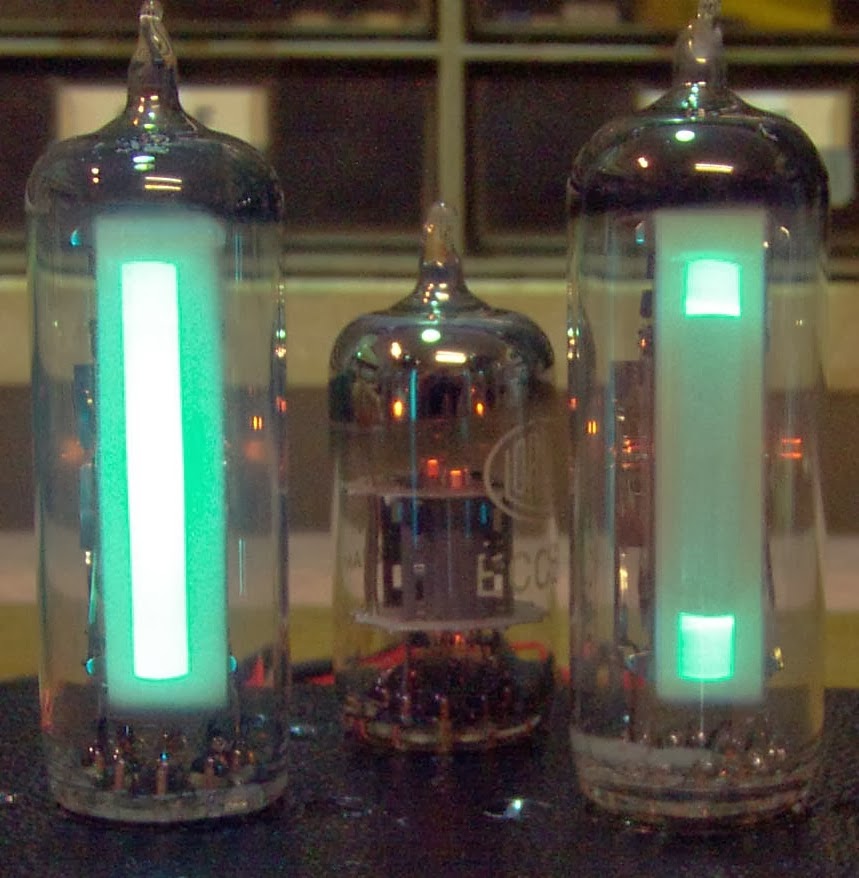 Válvulas Termoiónicas: Vumetro con EM84 y ECC83