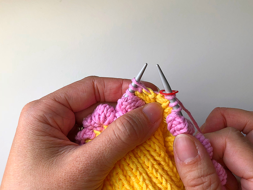 knitterbees: How to knit bobble Stitch