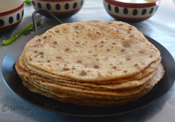 Veggie Platter: Amaranth & Wheat Flour Rotis