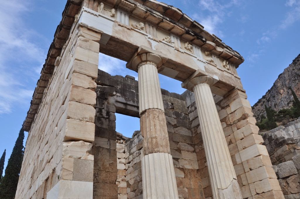 Chatka nad stawem: Na dwoje Pytia wróżyła