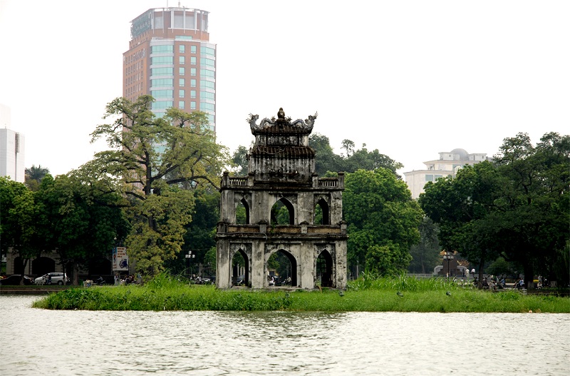 10 things definitely have to do when visiting the capital Hanoi