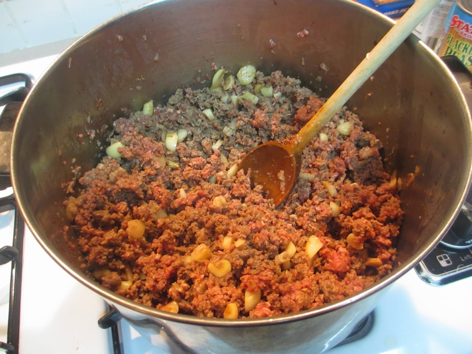 Cannundrums: Buffalo Bill Not-Chilly Chili