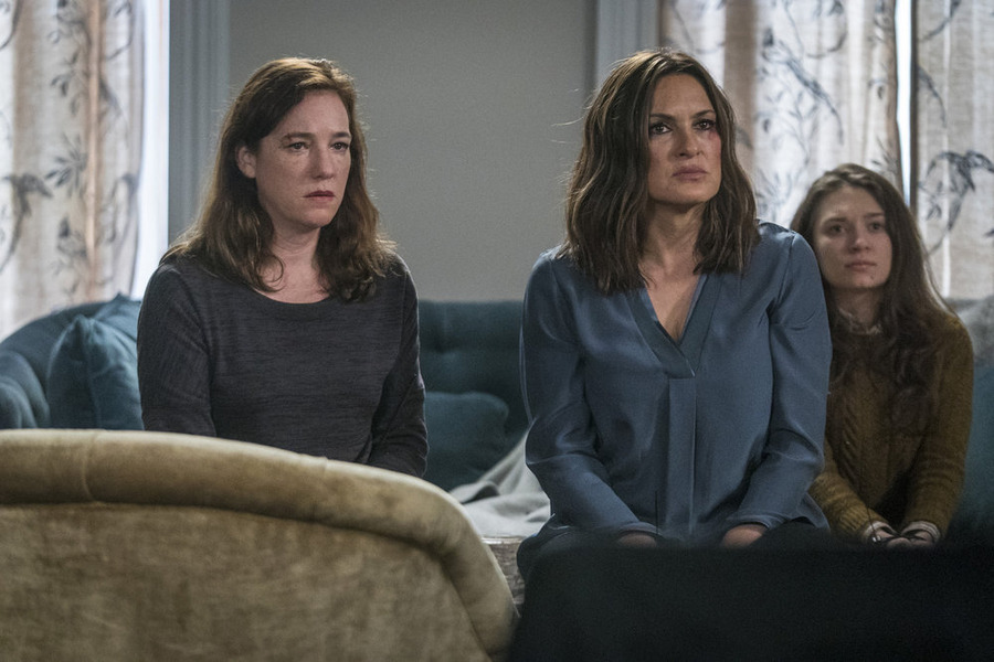All Things Law And Order: Law & Order SVU “Townhouse Incident” Photos
