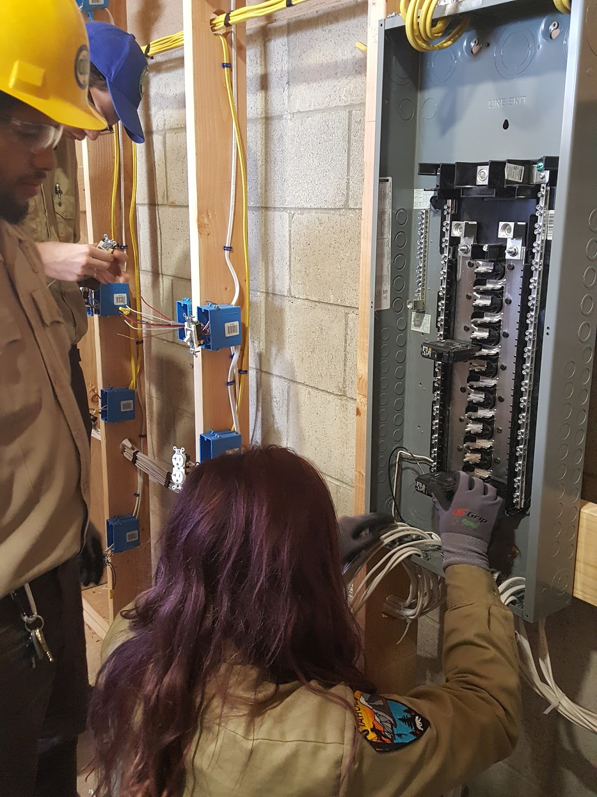 Lab gets it's first set of wiring!