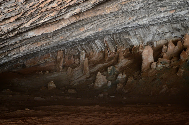 limestone cave above Comb Wash