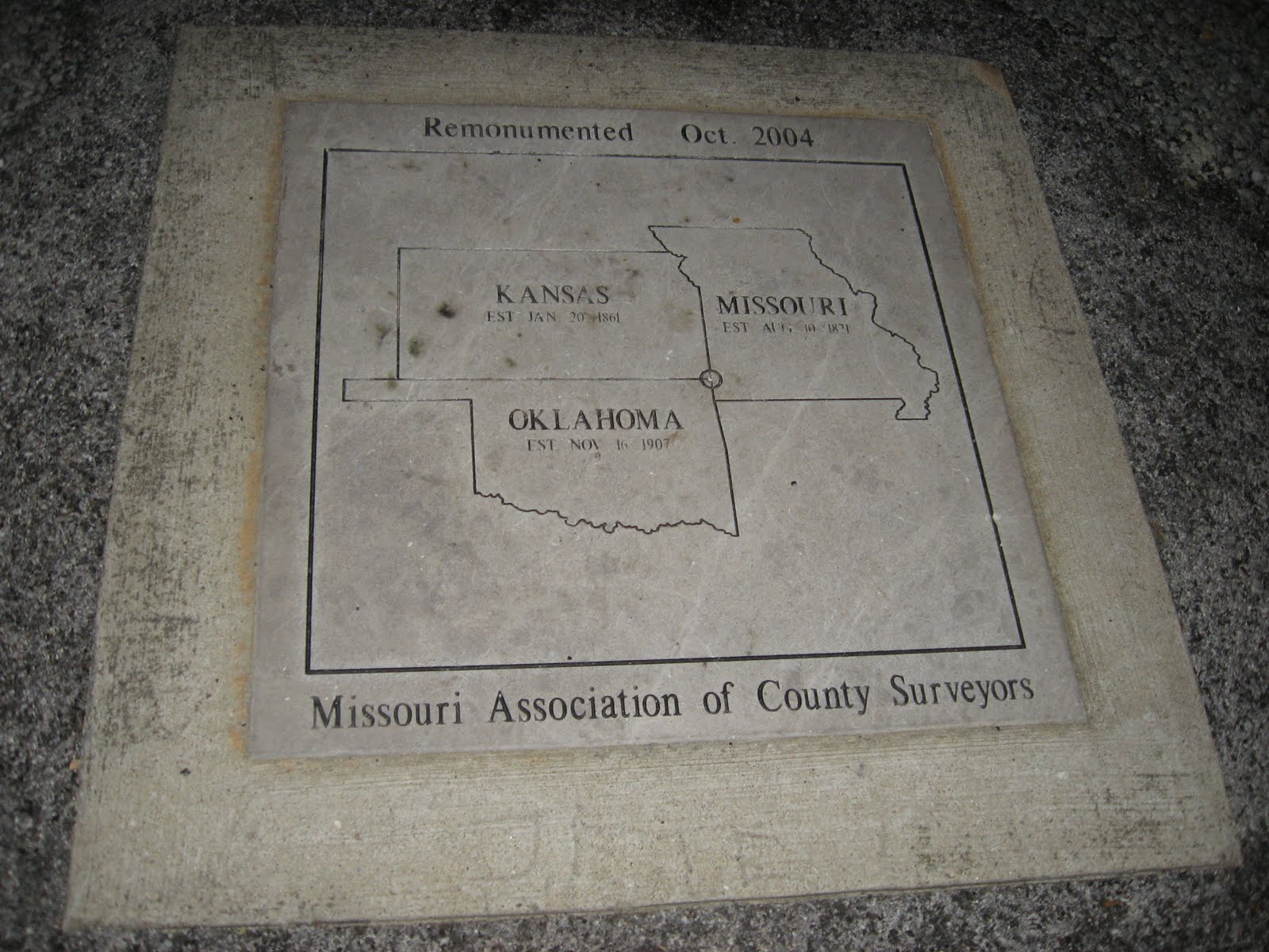 Missouri-Oklahoma-Kansas Tristate Marker