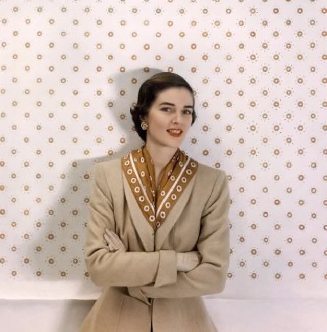 53 Stunning Color Photos that Defined the 40's Female Fashion ~ Vintage ...